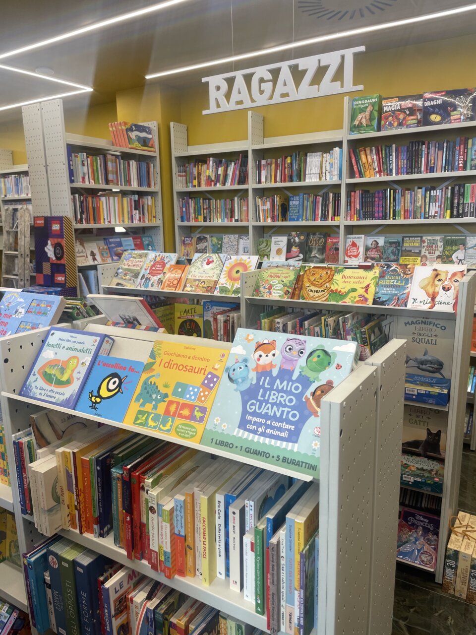 Libraccio raggiunge quota 60 librerie in Italia, nuova apertura a Milano