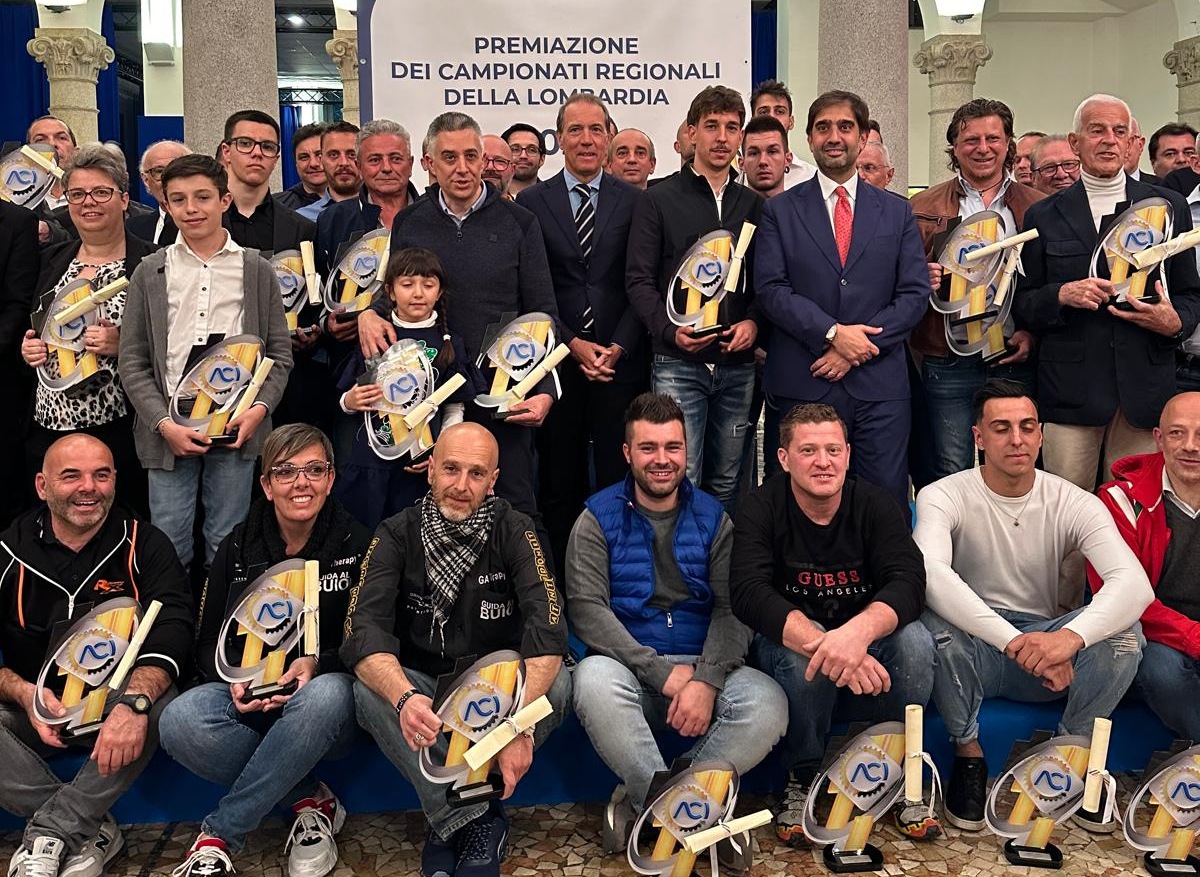 Premiati i soci sportivi degli Automobile Club lombardi - Prima Milano